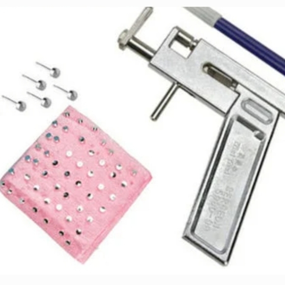 Jewelry | Piercing Gun Set | Poshmark